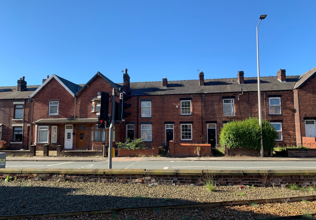 Guide Price: £80,000, 147 Walthew Lane, Platt Bridge, Wigan, Lancashire ...